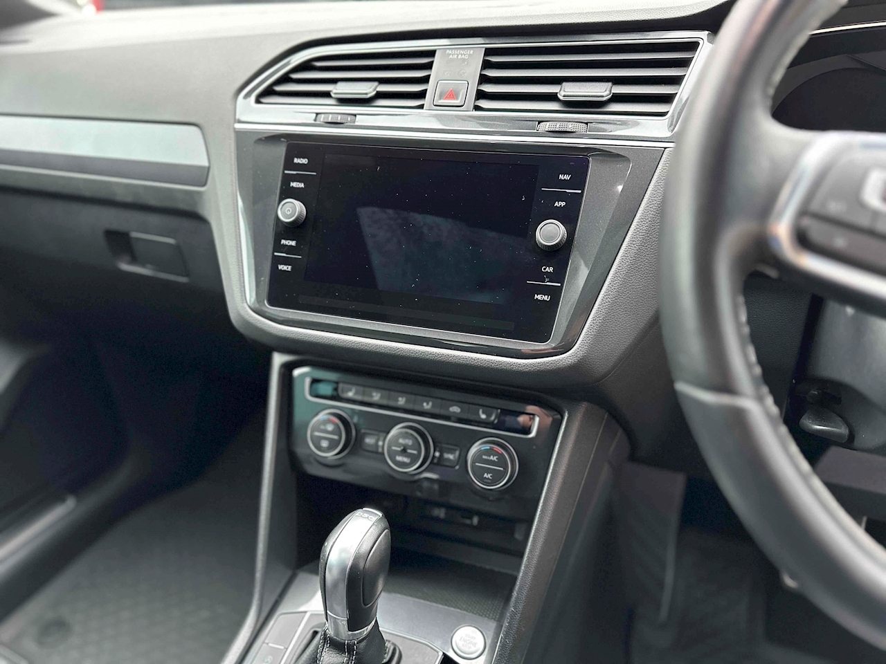 Used 2017 Volkswagen Tiguan TSI R-Line For Sale in Hertfordshire (U4878 ...