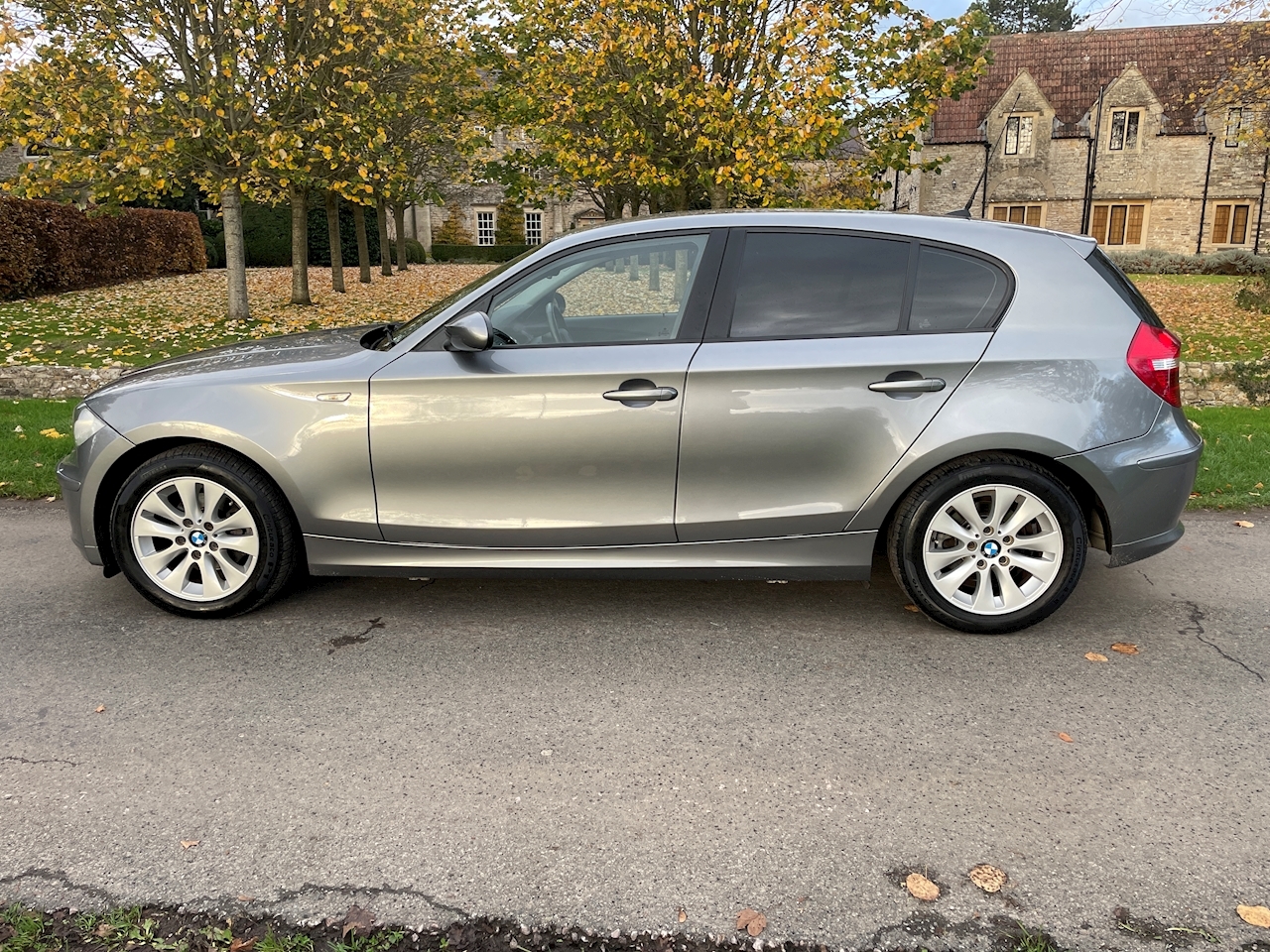 Used 2009 BMW 1 Series 116I Se For Sale in Avon (U101274) | Swan Motor ...