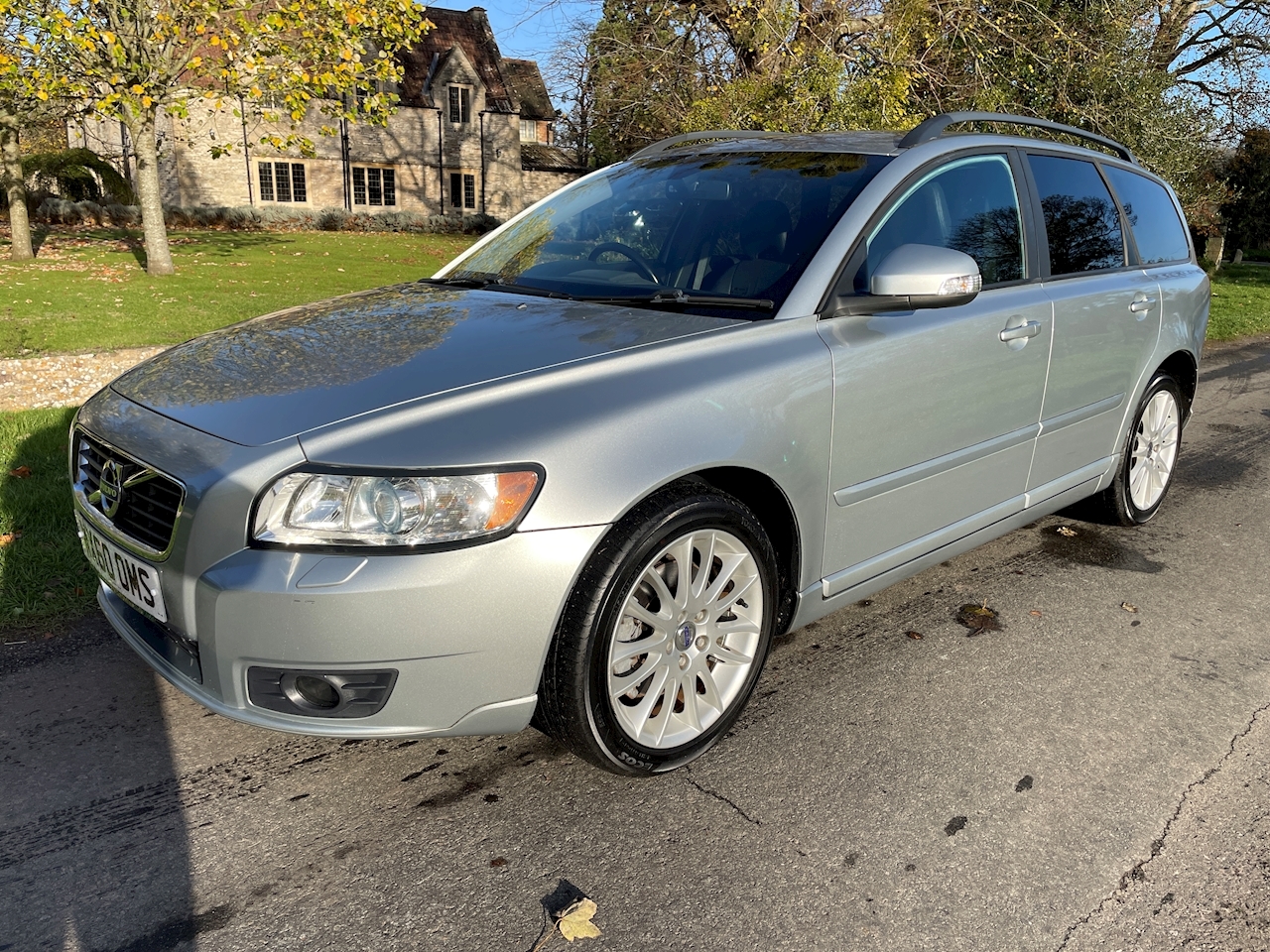 Used 2011 Volvo V50 Se Lux Edition For Sale in Avon (U101281) | Swan ...