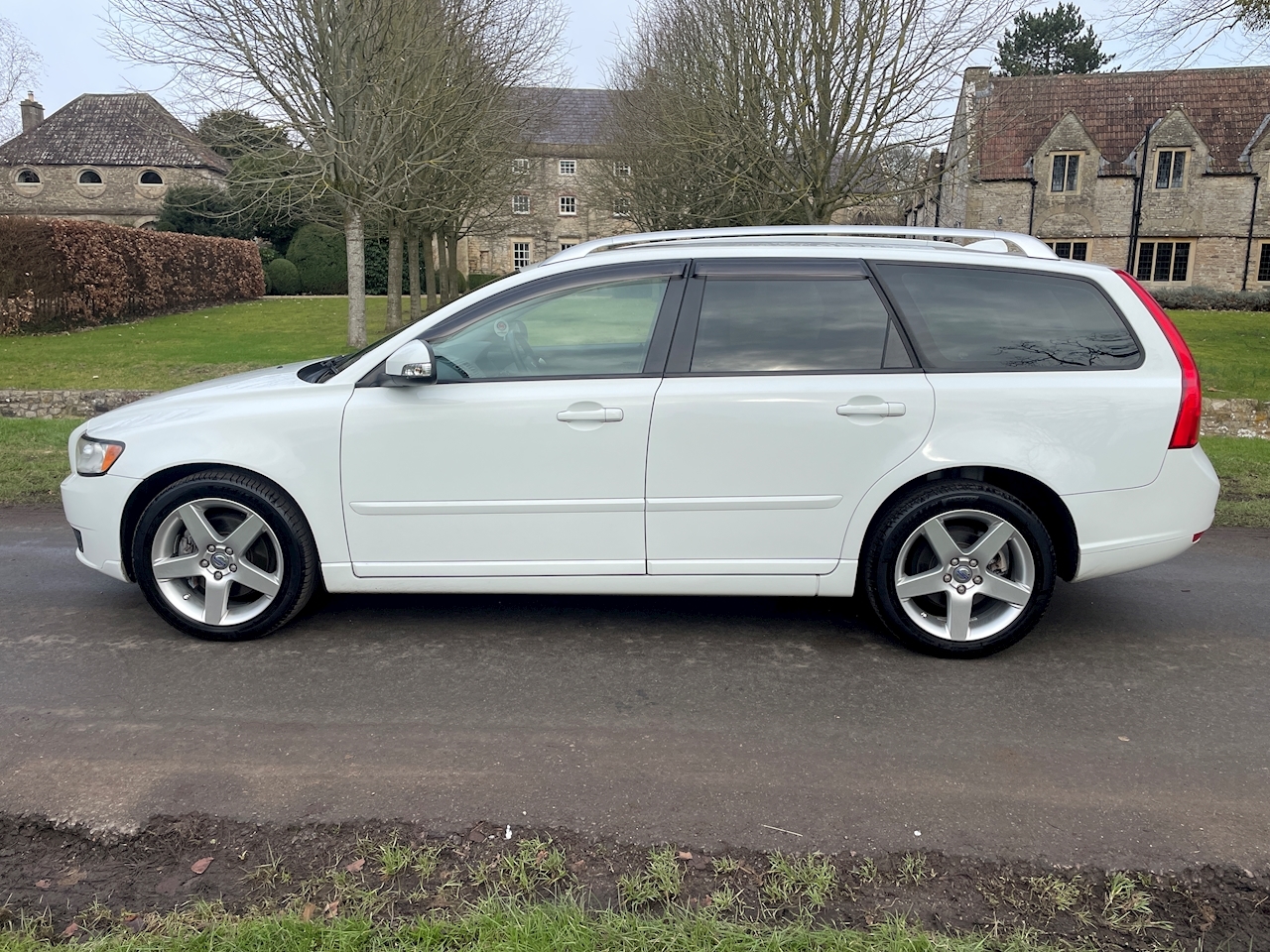 Used 2011 Volvo V50 Se Edition For Sale in Avon (U101319) | Swan Motor Company