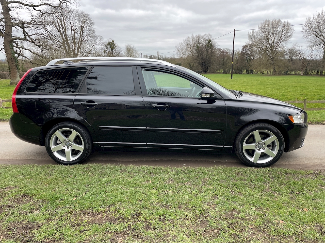 Used 2011 Volvo V50 Se Edition For Sale in Avon (U101349) | Swan Motor Company