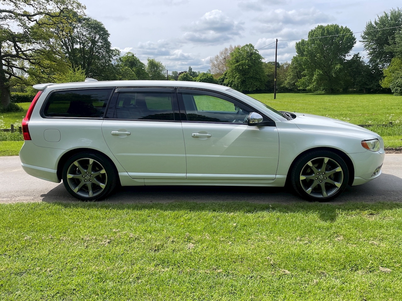 Used 2009 Volvo V70 R-Design Se For Sale in Avon (U101390) | Swan Motor ...