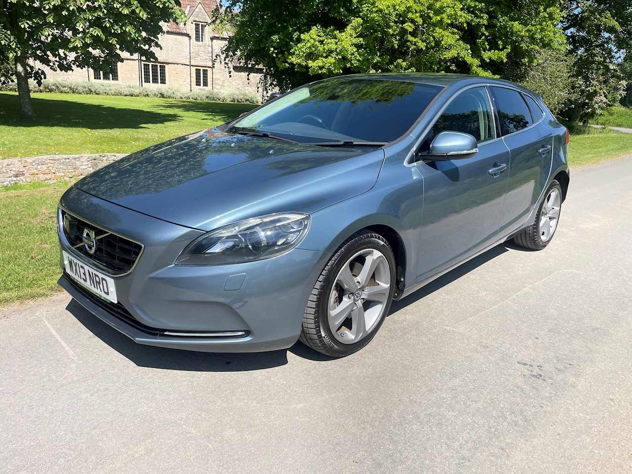 Used 2013 Volvo V40 T4 Se For Sale in Avon (U101459) | Swan Motor Company