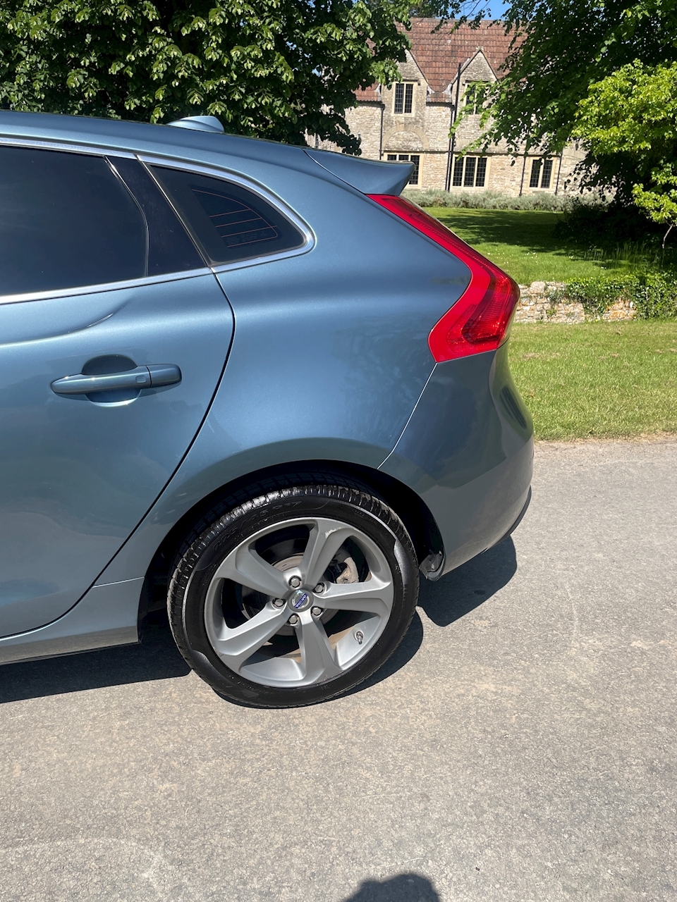 Used 2013 Volvo V40 T4 Se For Sale in Avon (U101459) | Swan Motor Company