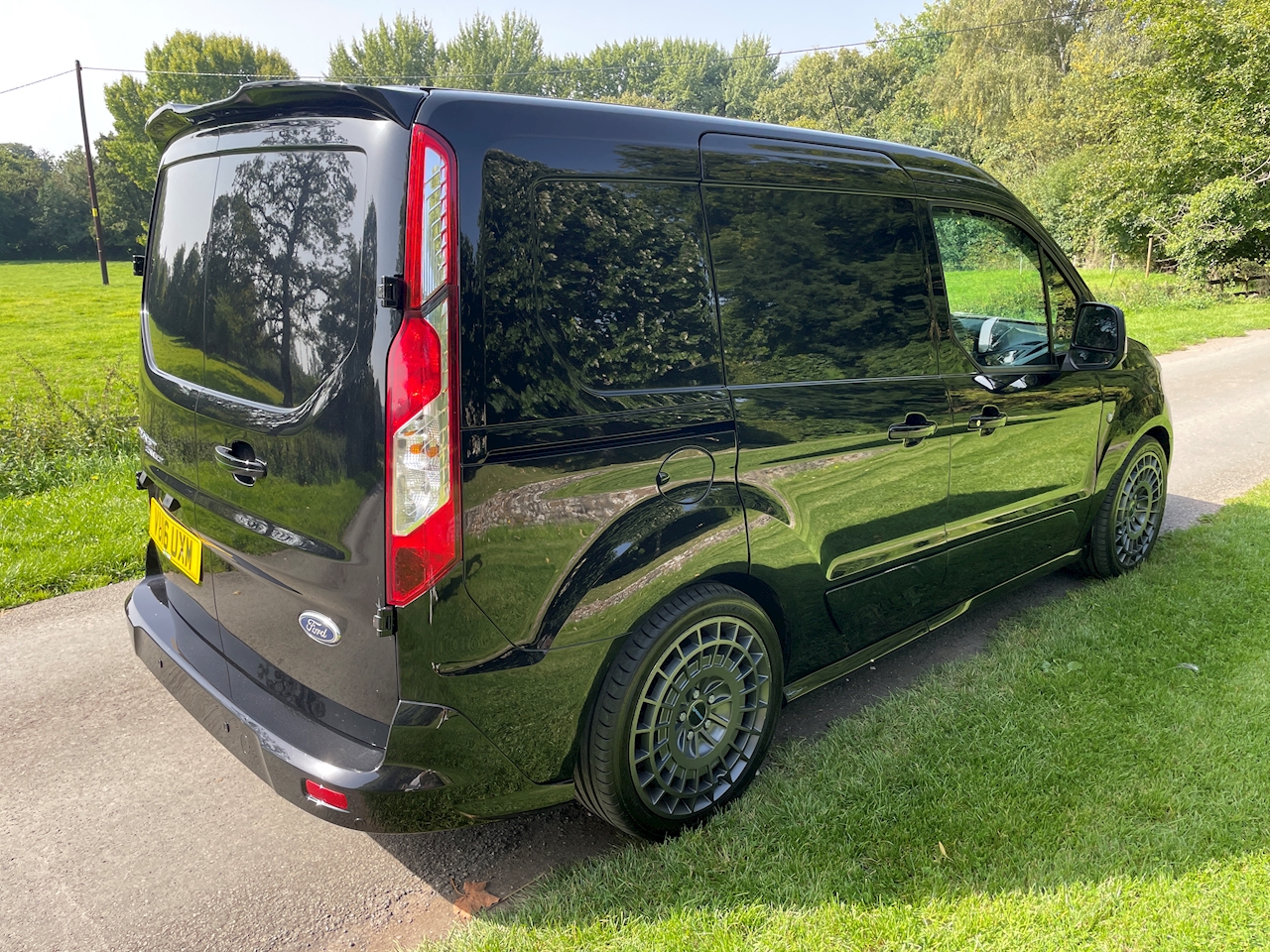 Used 2016 Ford Transit Connect TDCi 220 Trend For Sale in Avon (U555647 ...