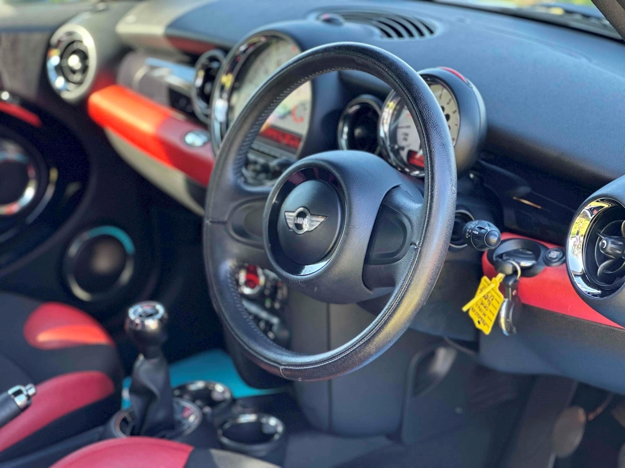 Used 2010 MINI Hatch One Hatch For Sale in Berkshire (U1927) | Beenham ...