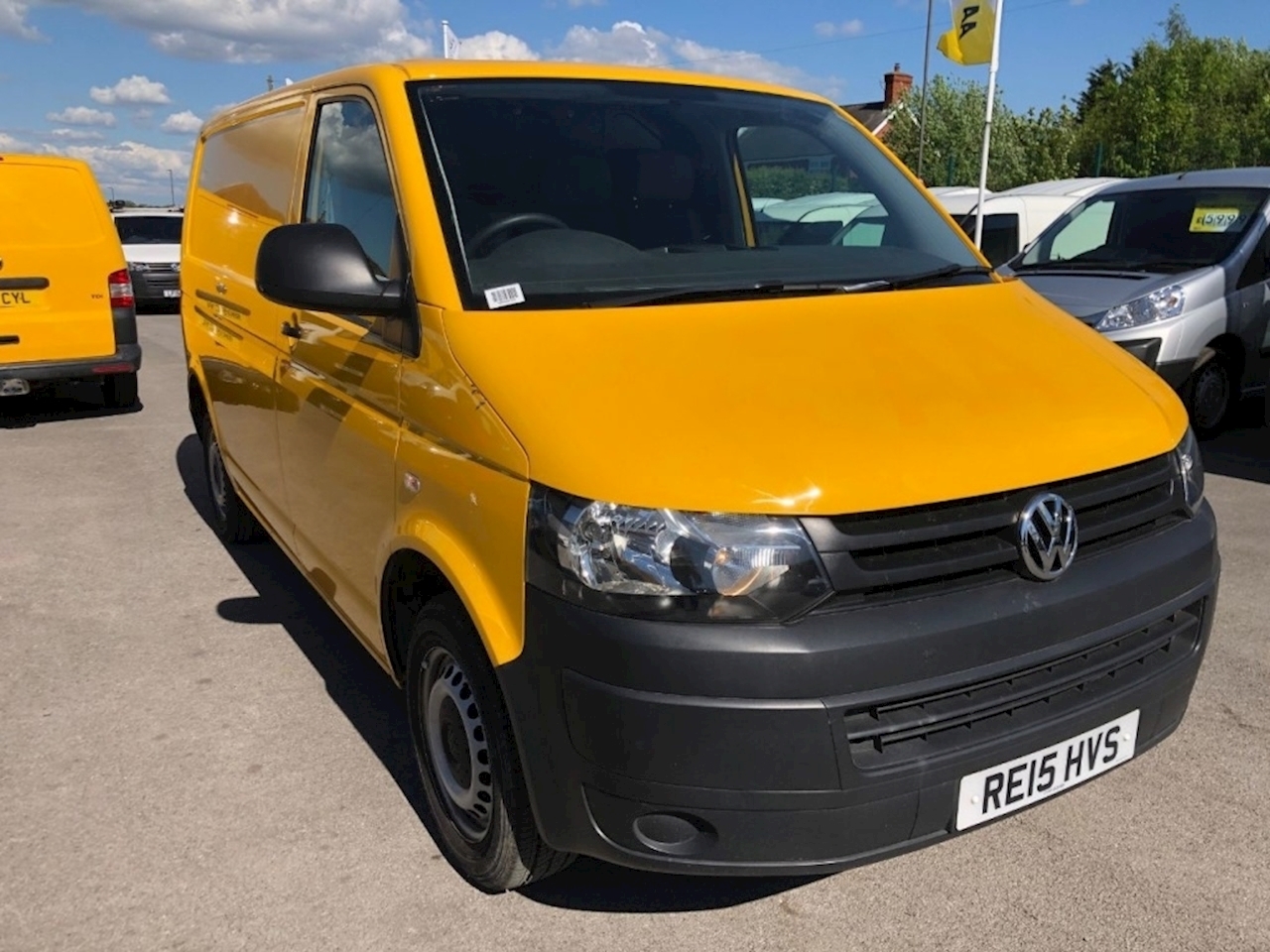 Used 2015 Volkswagen Transporter T32 Tdi P/V Startline For Sale in ...