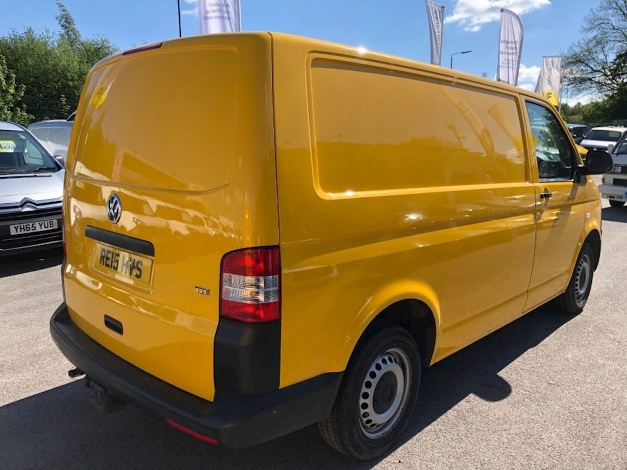 Used 2015 Volkswagen Transporter T32 Tdi P/V Startline For Sale in ...
