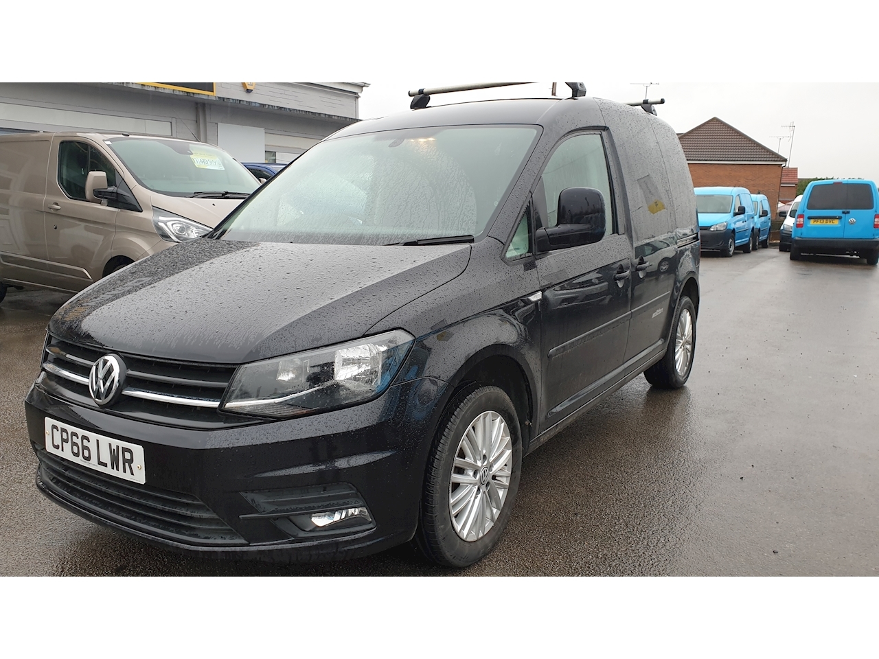 Used 2016 Volkswagen Caddy C20 Tdi Edition For Sale in Derbyshire ...