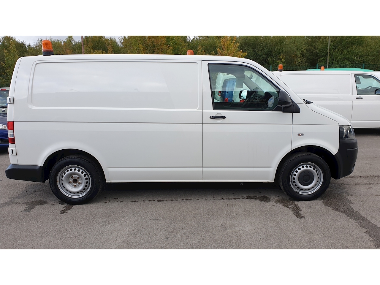 Used 2015 Volkswagen Transporter T26 Startline For Sale in Derbyshire ...
