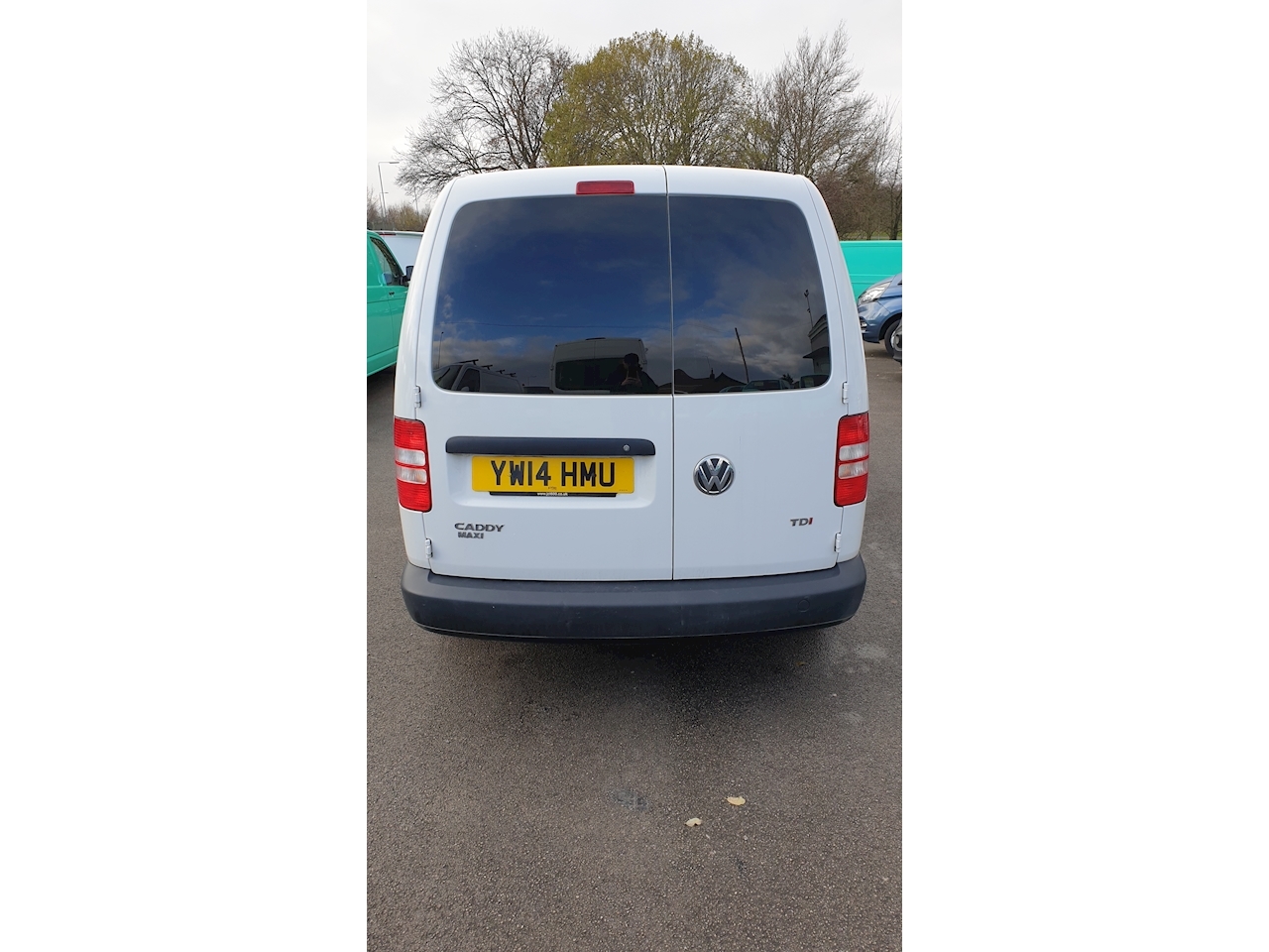Used 2014 Volkswagen Caddy Maxi C20 Startline For Sale in Derbyshire ...