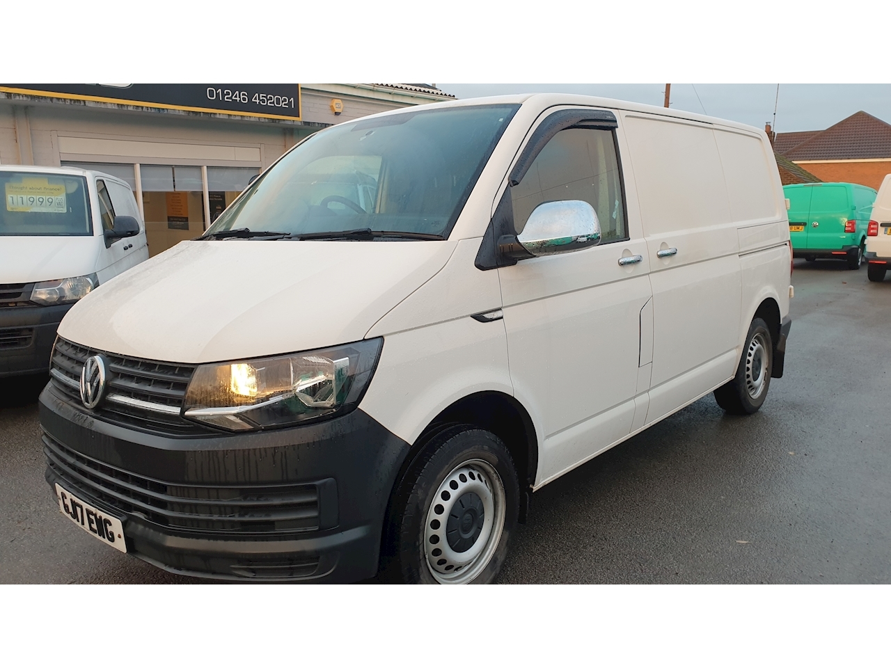Used 2017 Volkswagen Transporter Startline For Sale in Derbyshire ...