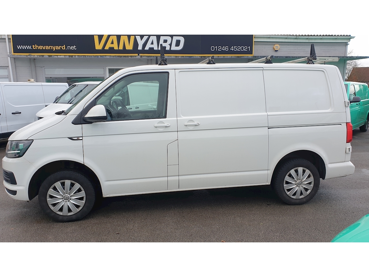 Used 2018 Volkswagen Transporter Trendline For Sale in Derbyshire ...