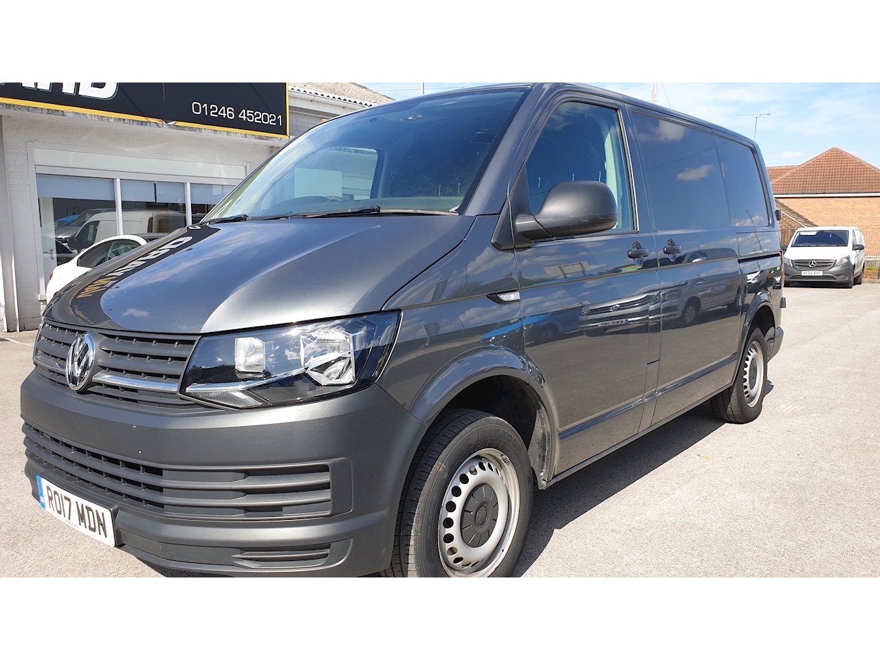 Used 2017 Volkswagen Transporter TDI T26 BlueMotion Tech Startline For ...