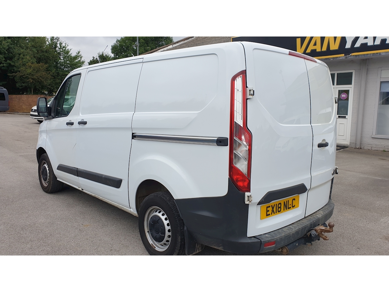 Used 2018 Ford Transit Custom For Sale in Derbyshire (U5133) | The Van Yard