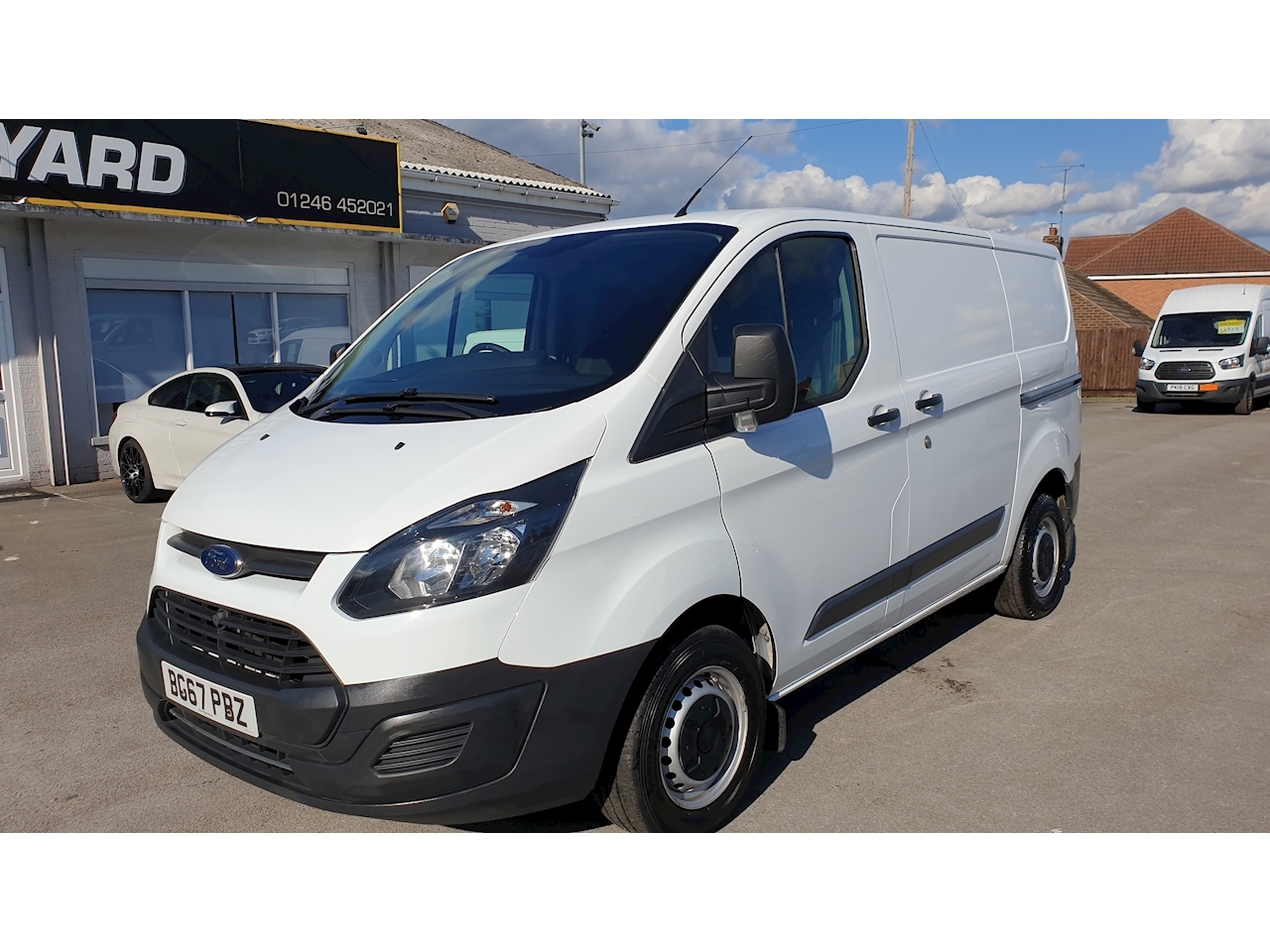 Used 2017 Ford Transit Custom For Sale in Derbyshire (U5155) | The Van Yard