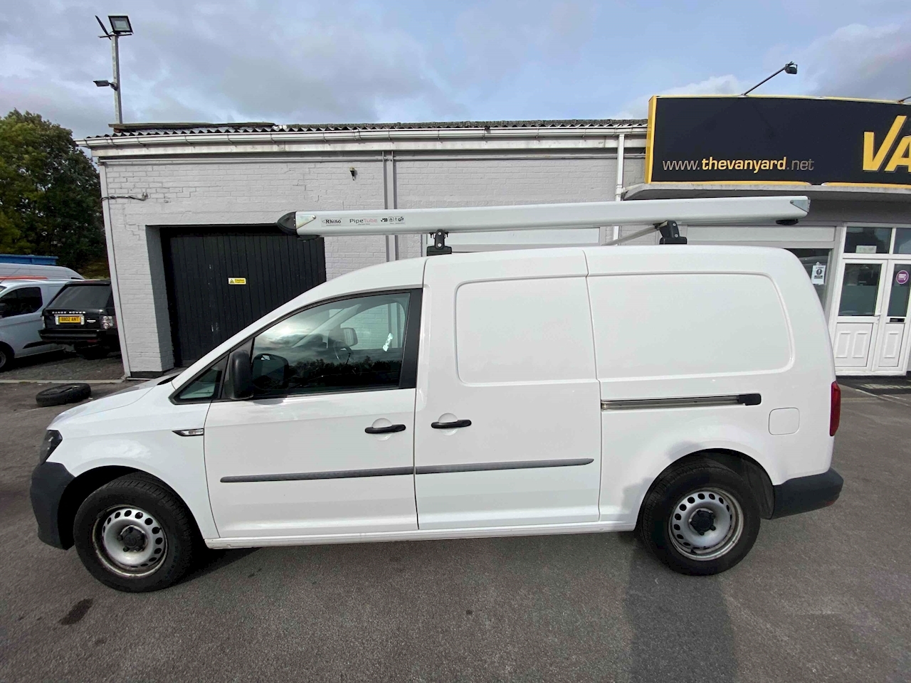 Used 2018 Volkswagen Caddy Maxi TDI C20 BlueMotion Tech Startline For ...