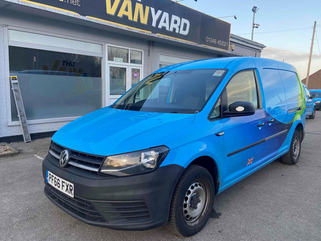 Used 2016 Volkswagen Caddy Maxi TDI C20 BlueMotion Tech Startline For ...