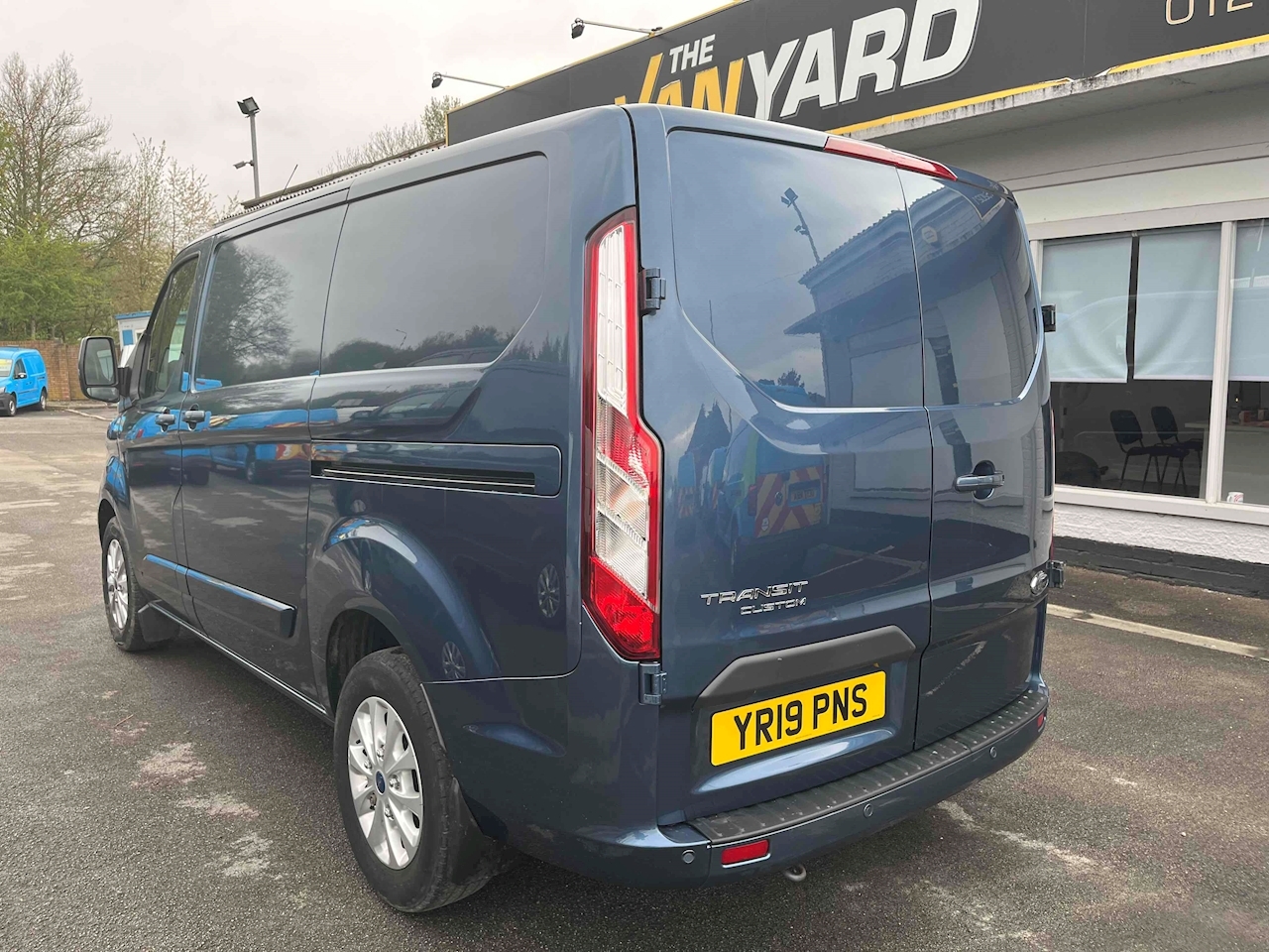 Used 2019 Ford Transit Custom 300 EcoBlue Limited For Sale in ...