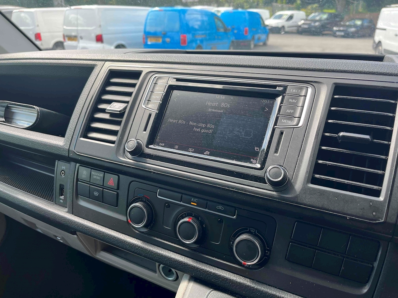 Used 2018 Volkswagen Transporter TDI T28 BlueMotion Tech Highline For ...