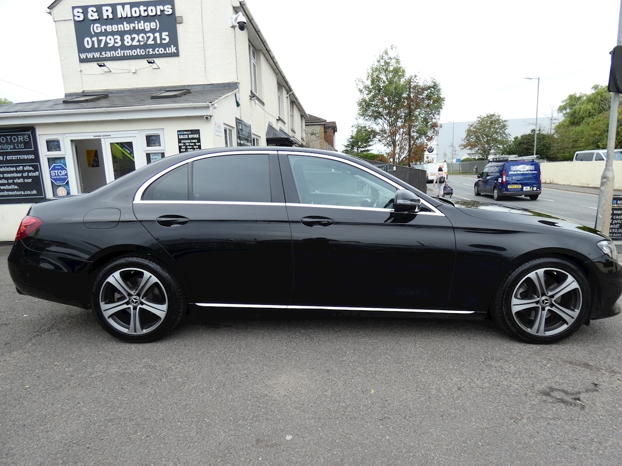 Used 2018 Mercedes-Benz E Class E220d SE For Sale in Wiltshire (U5087 ...