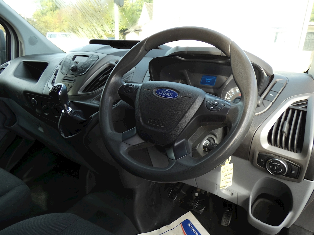 Used 2017 Ford Transit Custom TDCi 290 For Sale in Wiltshire (U5119 ...