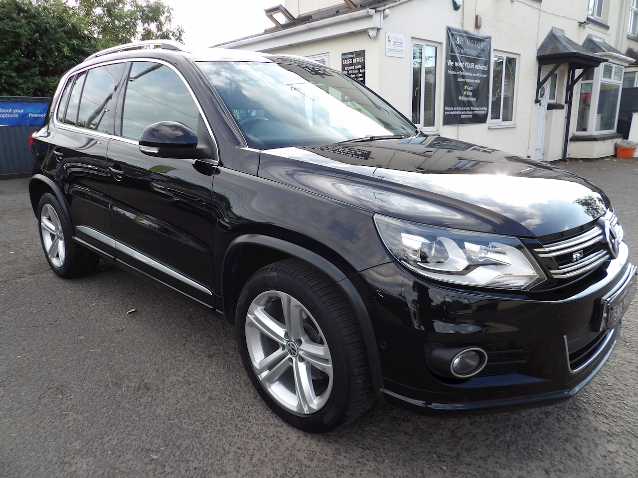 Used 2014 Volkswagen Tiguan R Line Tdi Bluemotion Tech 4Motion Dsg For ...