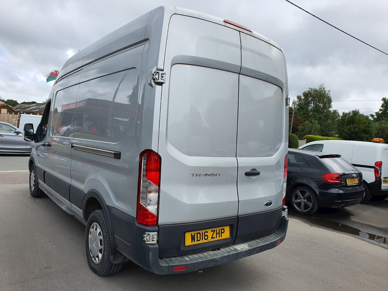 Used 2016 Ford Transit Trend For Sale in Hampshire (U7269) | Vansco Ltd
