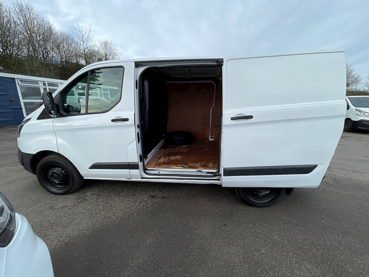 Used 2016 Ford Transit Custom 2.2 TDCi 270 ECOnetic L1 H2 5dr For Sale ...