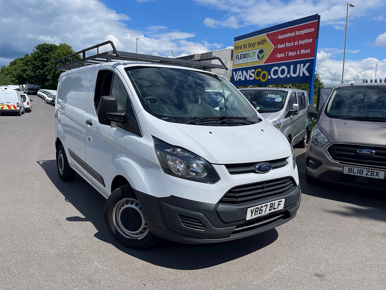 Used 2017 Ford Transit Custom 340 Base P/V L1 H1 For Sale in Hampshire ...