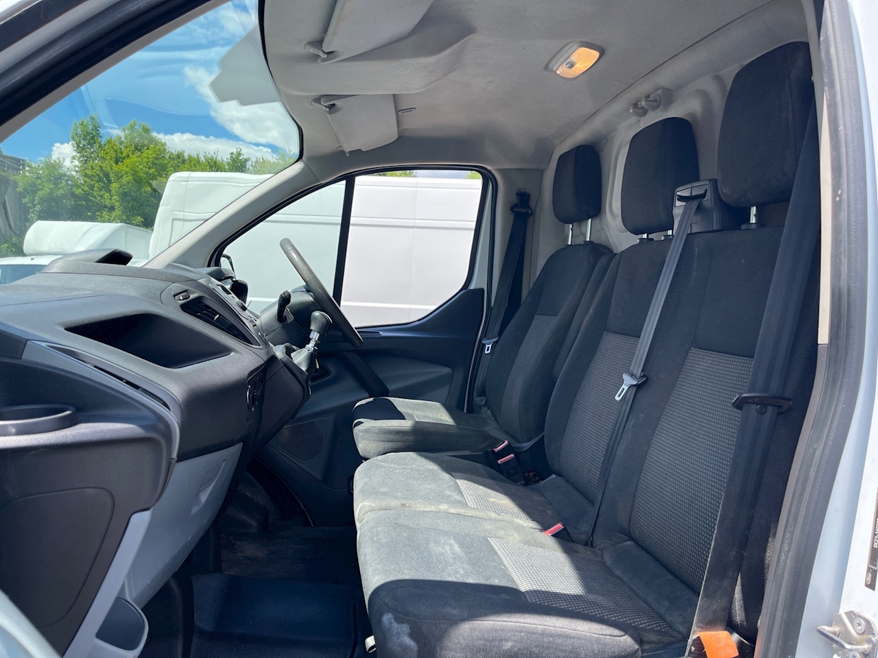 Used 2017 Ford Transit Custom 340 Base P/V L1 H1 For Sale (U8916 ...