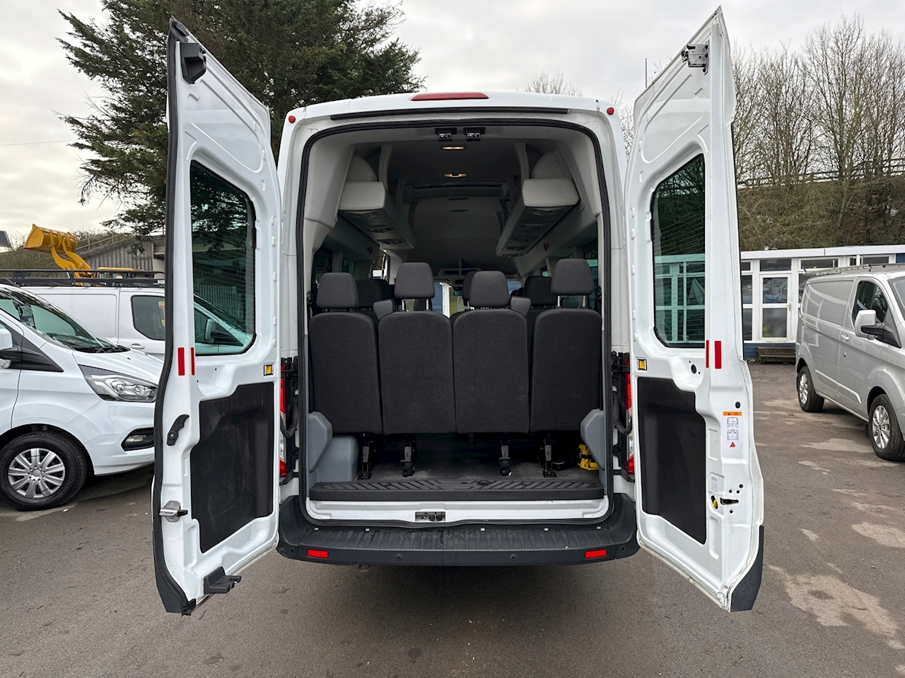 Used 2016 Ford Transit TDCi 460 Trend For Sale in Hampshire (U9298 ...