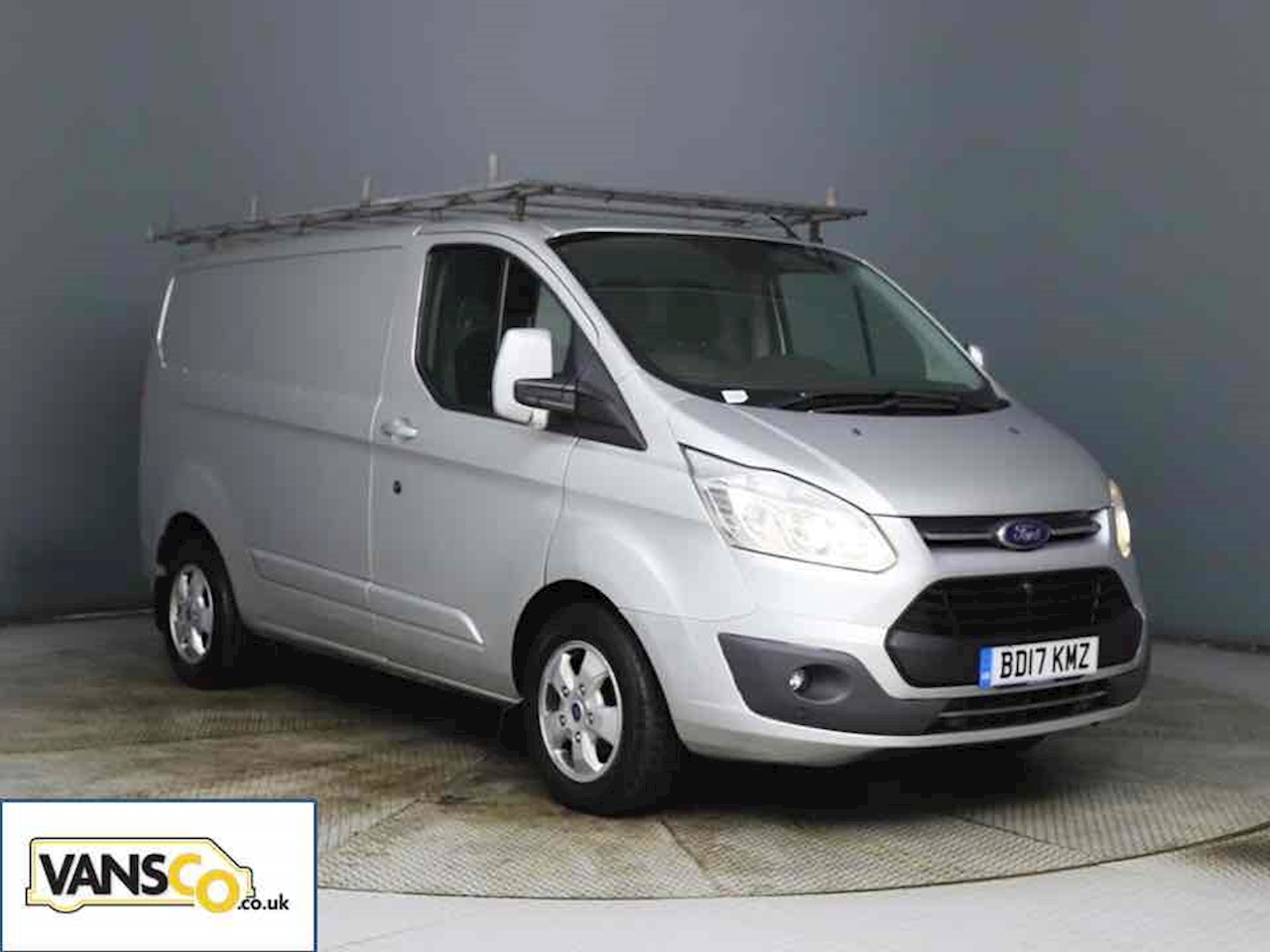 Used 2017 Ford Transit Custom TDCi 290 Limited For Sale in Hampshire ...