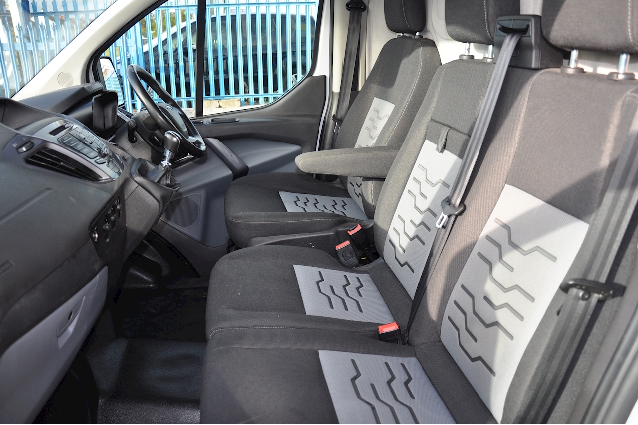 Used 2017 Ford Transit Custom Limited For Sale (U2975) | Advantage 4 Vans