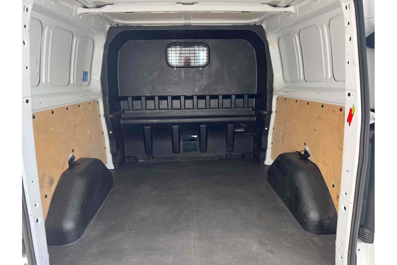 Used 2016 Ford Transit Custom M Sport DCIV 155ps L2 H1 For Sale (U3635 ...