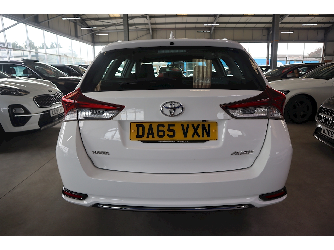 Used Toyota Auris VVT-i Icon | Llanelli Motor Company