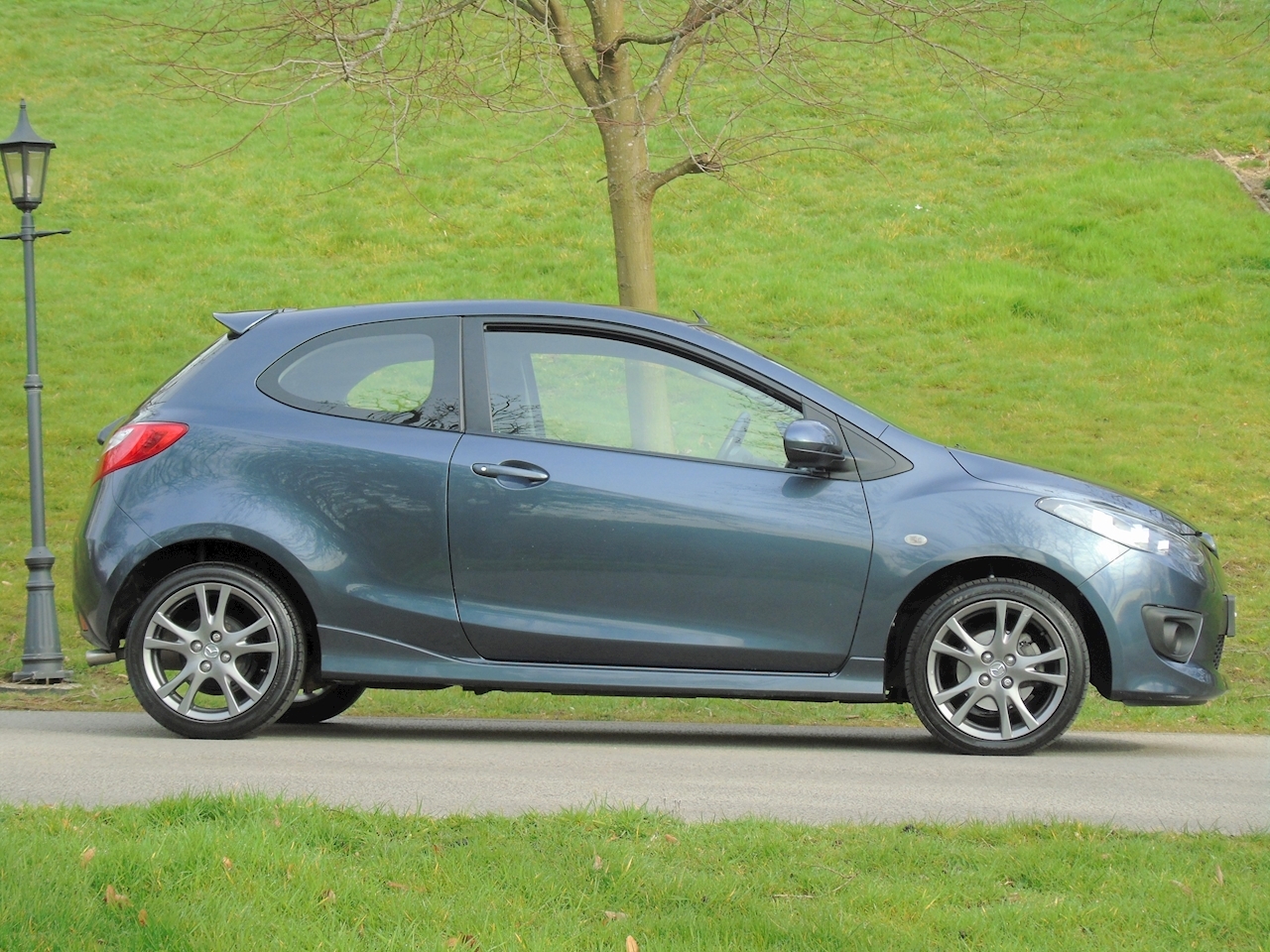 Used 2009 Mazda Mazda 2 Tamura For Sale (U50189) | Hollins Hill Car Sales