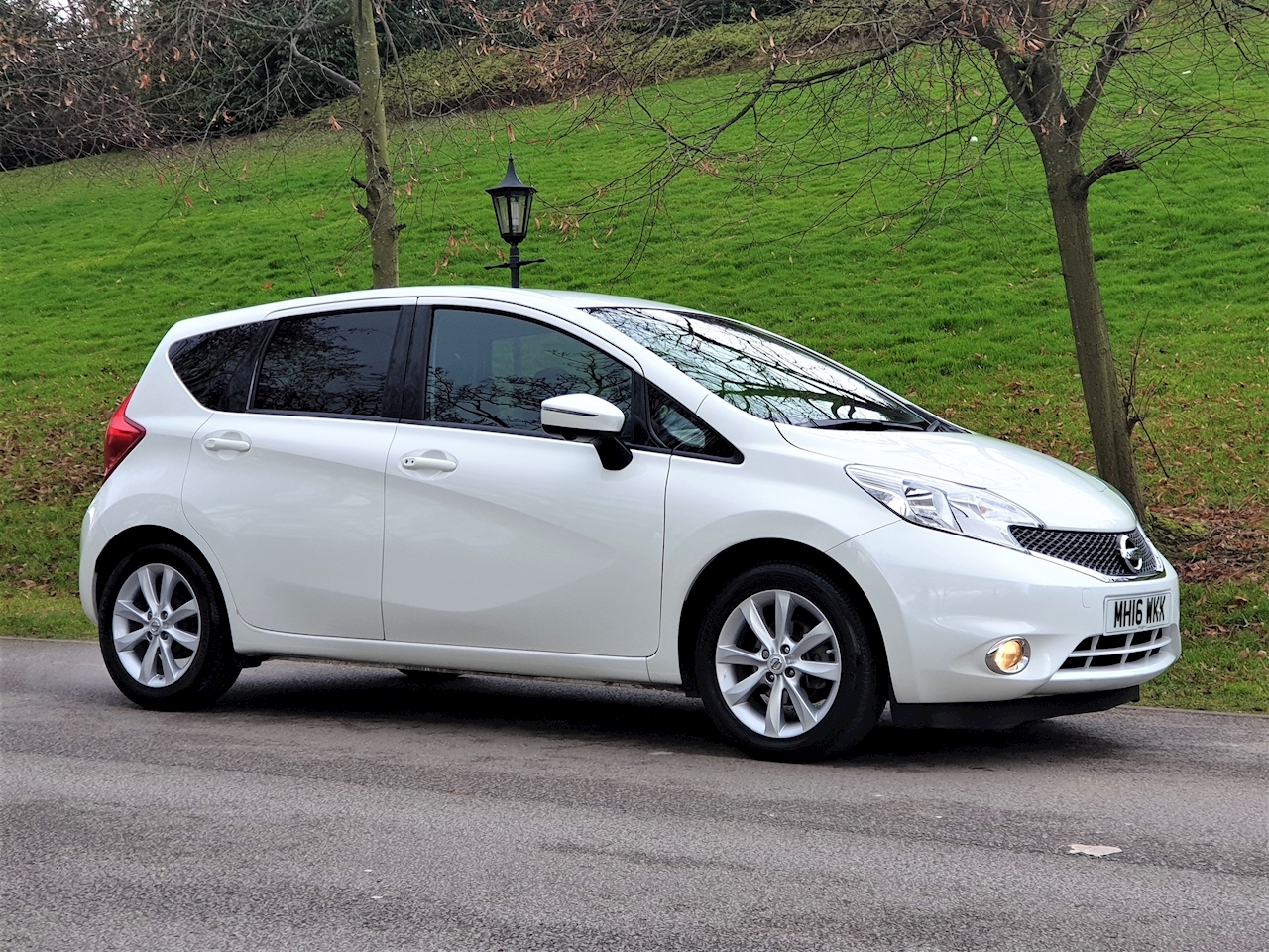 Used 2016 Nissan Note Tekna Dig-S For Sale (U50599) | Hollins Hill Car ...