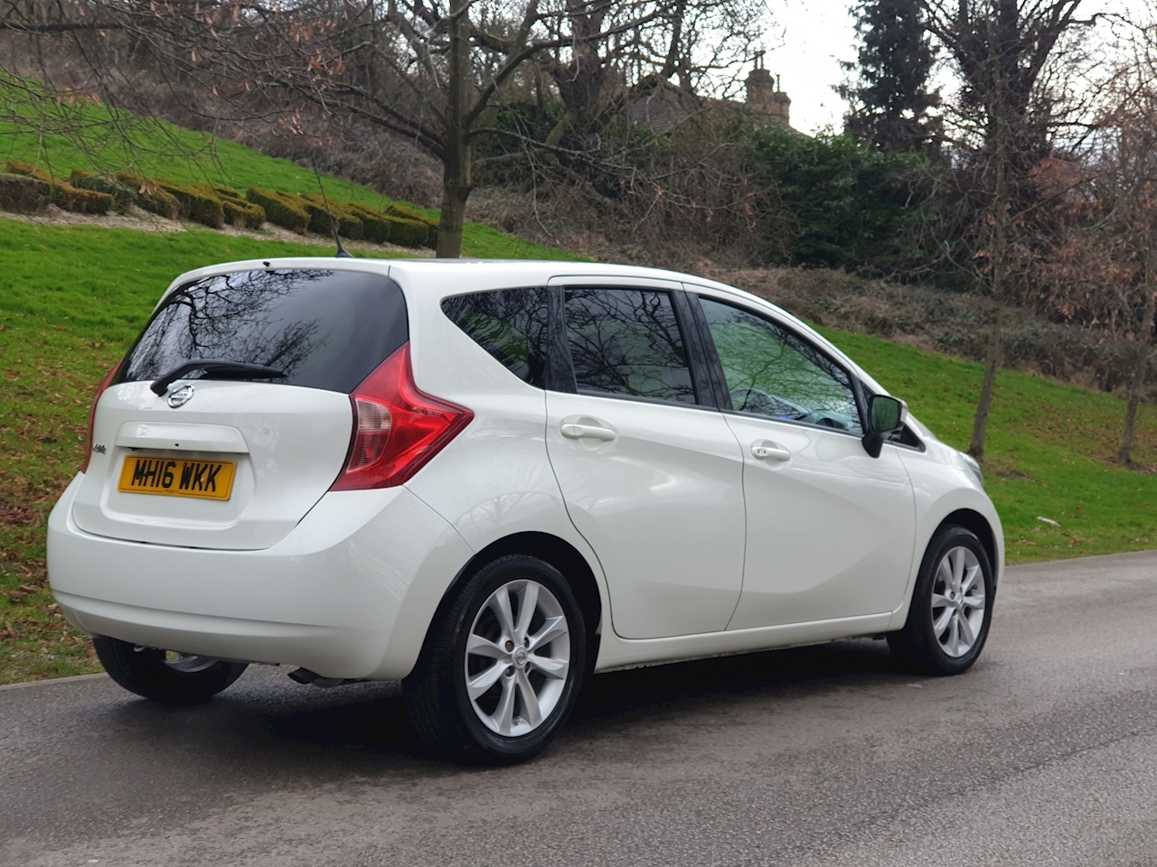 Used 2016 Nissan Note Tekna Dig-S For Sale (U50599) | Hollins Hill Car ...