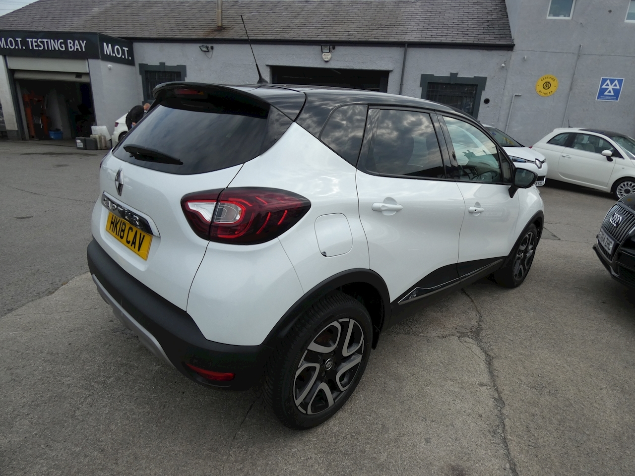 Used 2018 Renault Captur dCi ENERGY Dynamique S Nav For Sale in ...