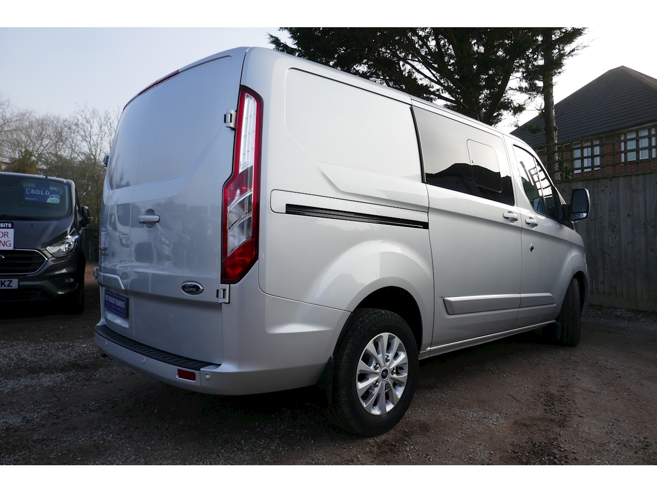 Used Ford Transit Custom 300 Limited Dciv L1 H1 AUTOMATIC Six seat van ...