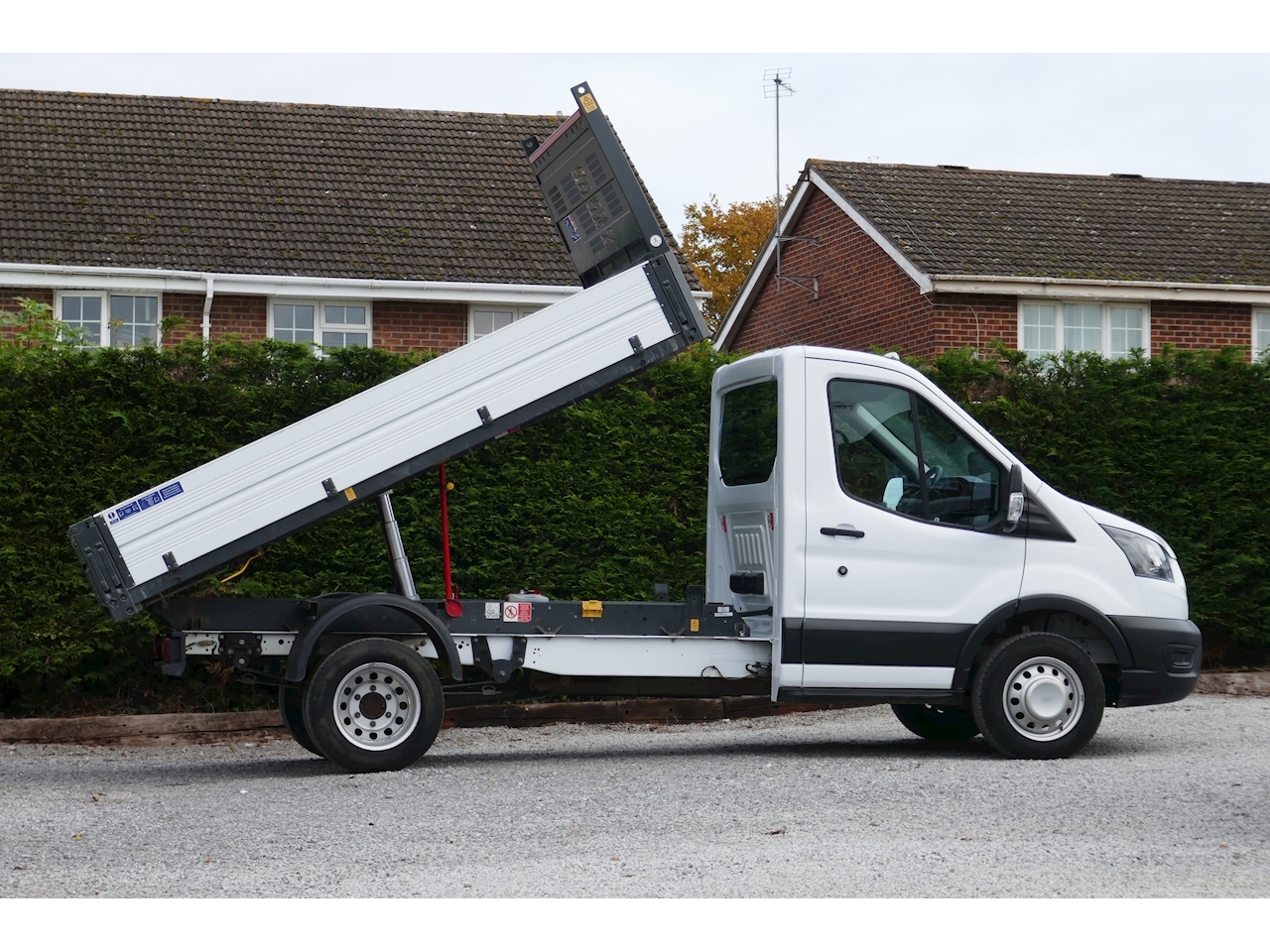 Used 2020 Ford Transit 350 L2 Tipper Dual rear wheel RWD 2.0 130ps Euro ...