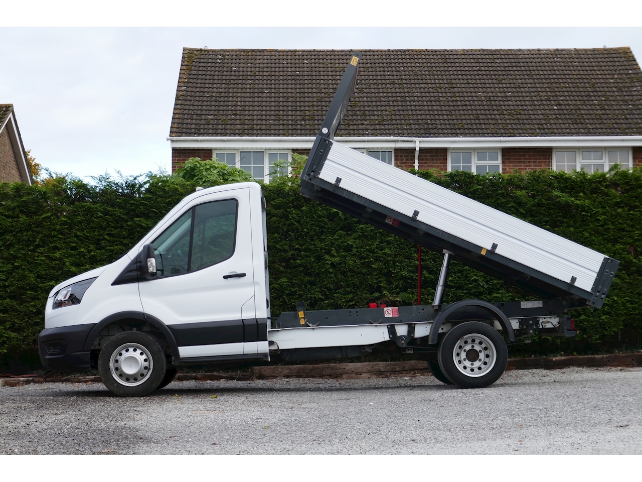 Used 2020 Ford Transit 350 L2 Tipper Dual rear wheel RWD 2.0 130ps Euro ...