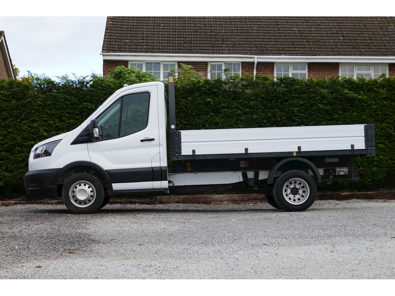 Used 2020 Ford Transit 350 L2 Tipper Dual rear wheel RWD 2.0 130ps Euro ...