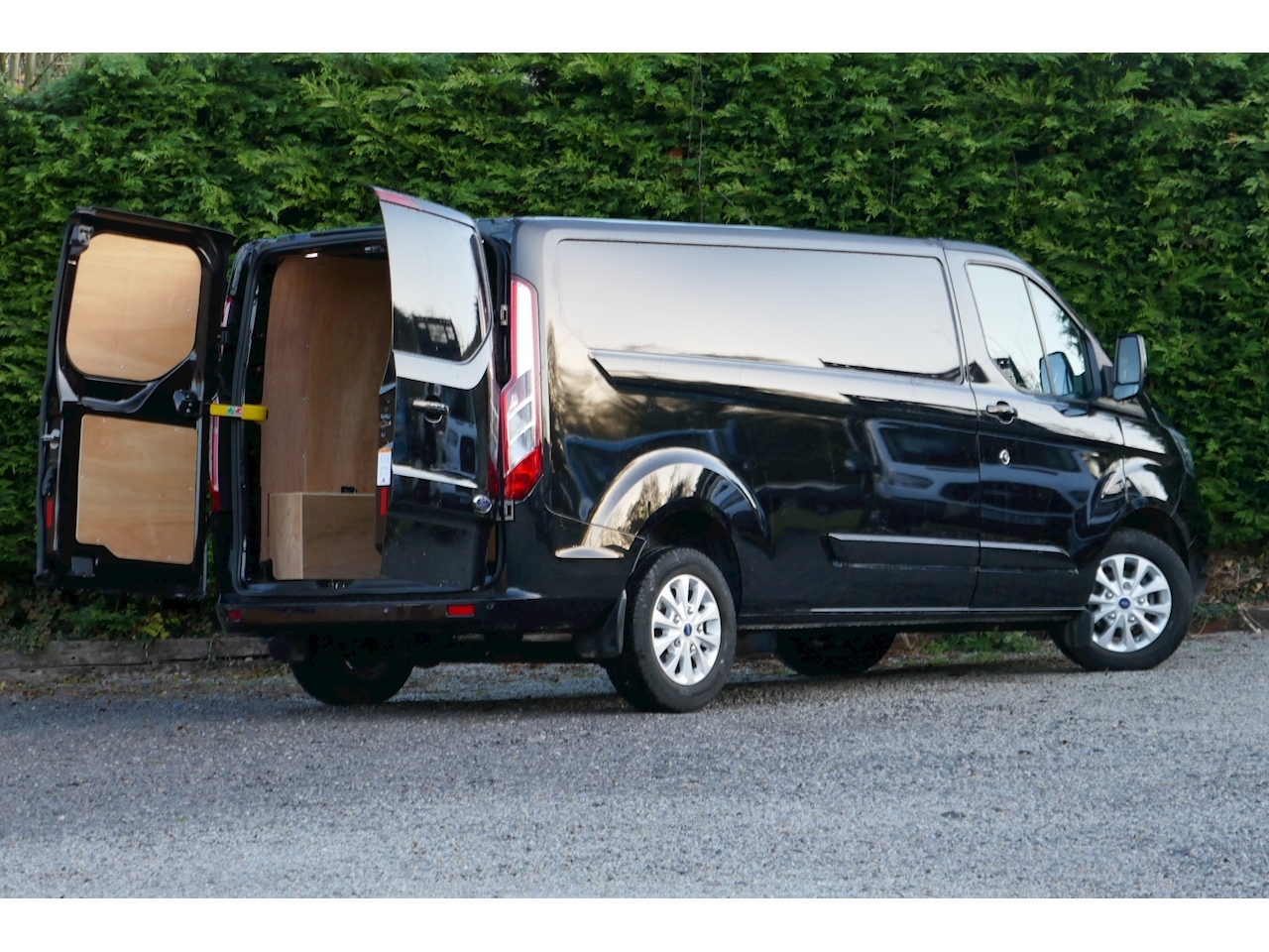 Used 2021 Ford Transit Custom 300 L2 Limited 130ps Euro 6 Van - Rear ...