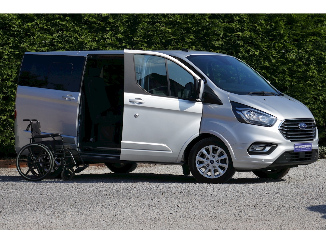 Used 2020 Ford Tourneo Custom Allied Independence RS Mid Mount For Sale ...
