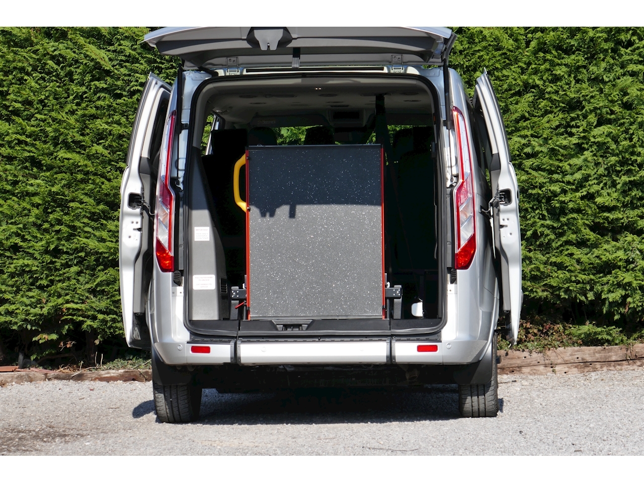 Used 2020 Ford Tourneo Custom Allied Independence RS Mid Mount For Sale ...