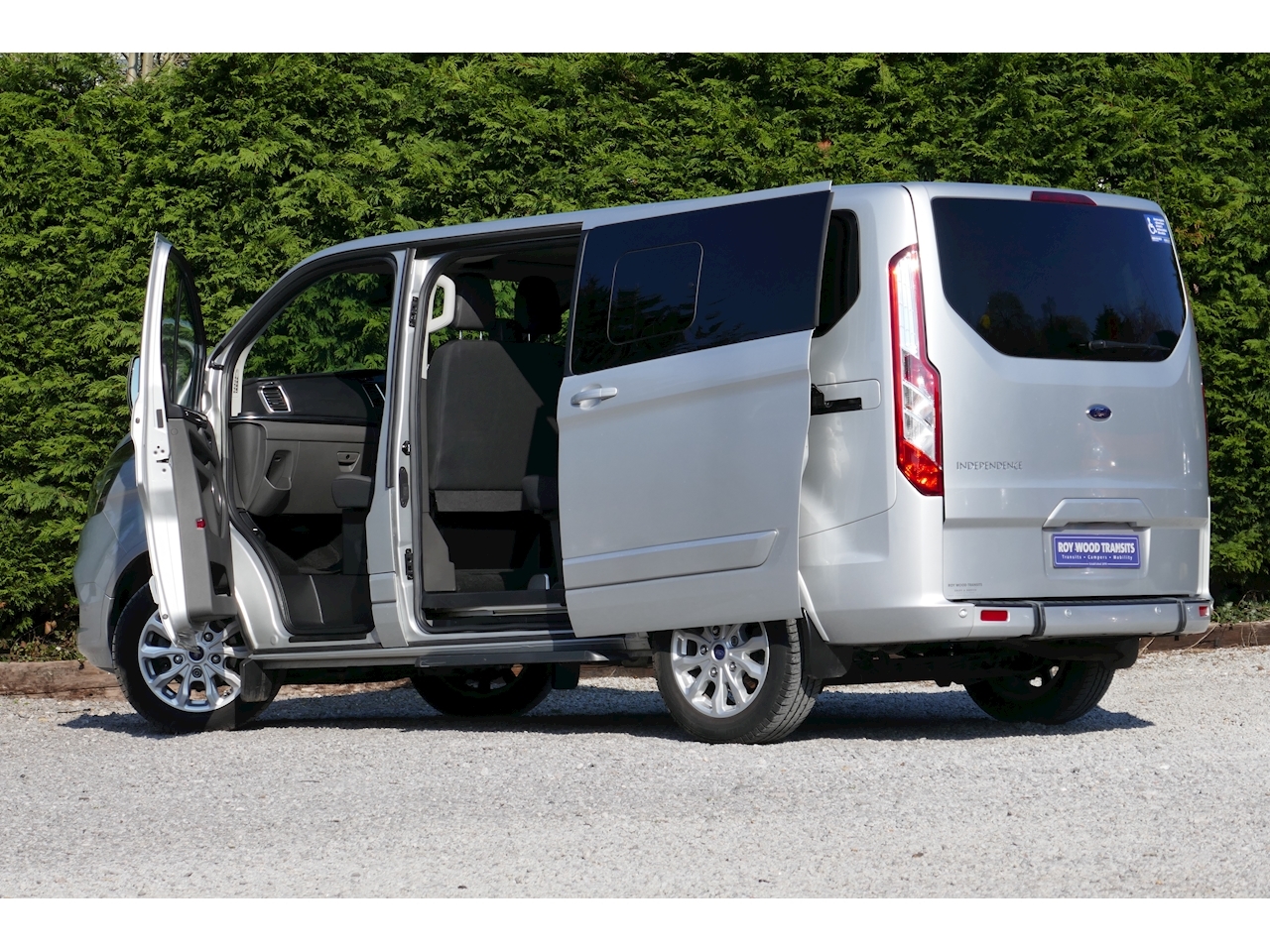 Used 2020 Ford Tourneo Custom Allied Independence RS Mid Mount For Sale ...