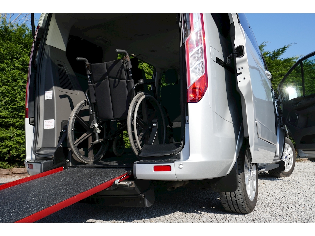 Used 2020 Ford Tourneo Custom Allied Independence RS Mid Mount For Sale ...