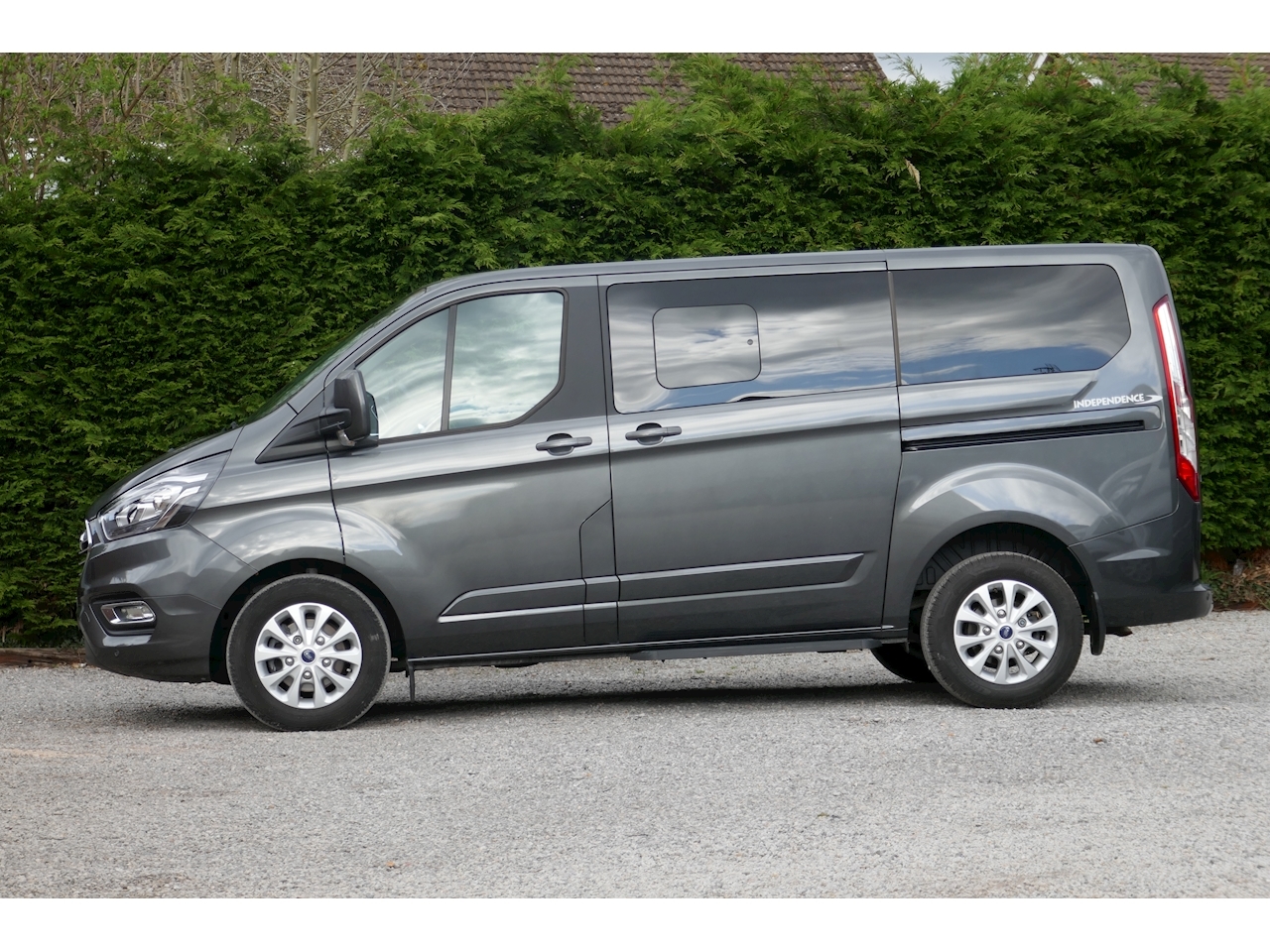 Used 2018 Ford Tourneo Custom Allied Independence RS Mid Mount ...